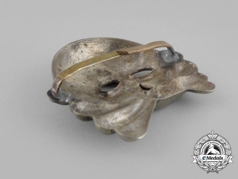 MedalBook - Waffen-SS Metal Cap Death's Head Type I (cupal)